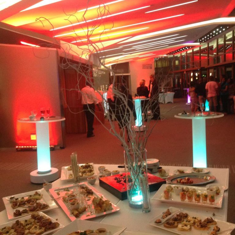 CRYSTAL HIGH TABLES | LED Decor - Engineered Ambiance